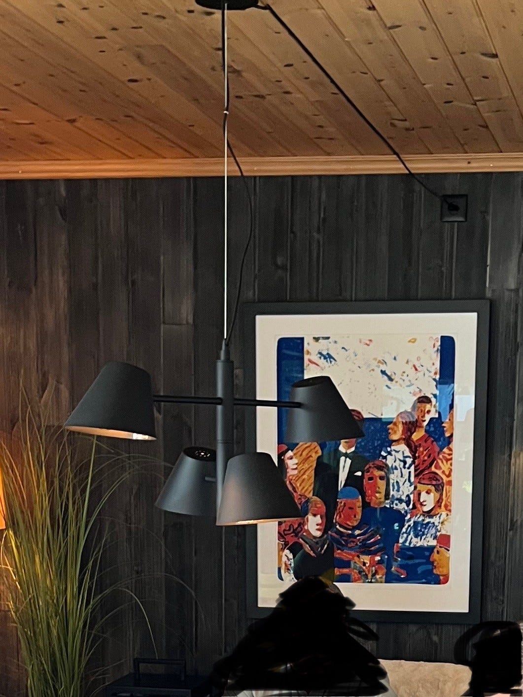 Sort moderne taklampe | FINN-torget