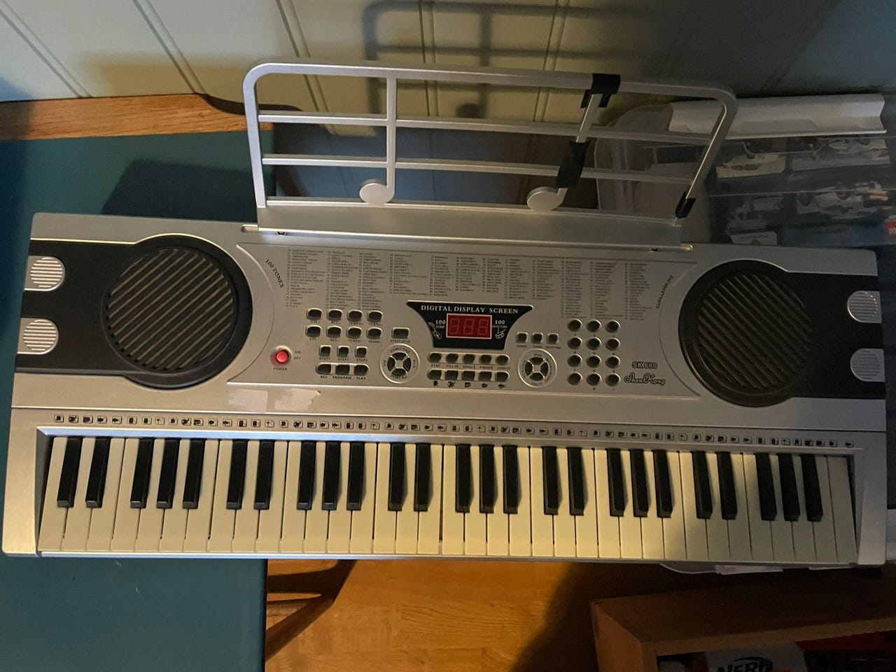 Keyboard gis bort | FINN-torget