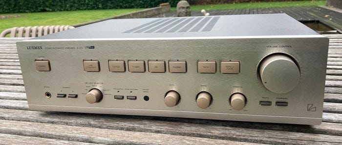 Luxman - A-373 - Faststoff integrert forsterker | FINN-torget