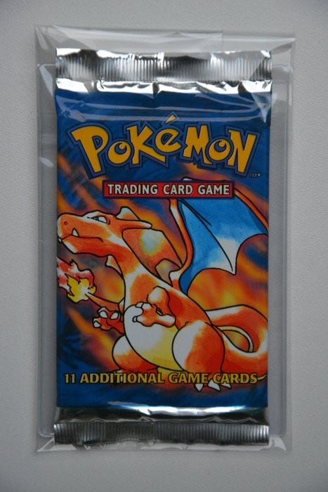 Wizards of The Coast - 1 Booster pack - Charizard - Base Booster Pack ...