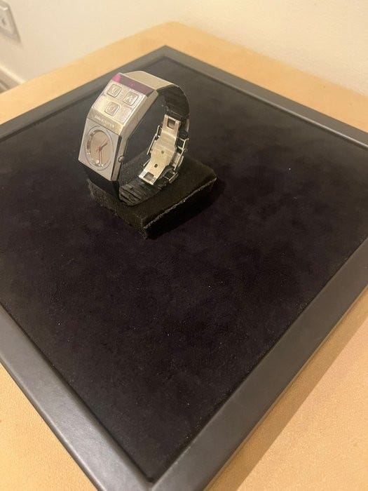 Bang & Olufsen - BeoWatch 9750. - Unisex - 1990-1999 | FINN-torget