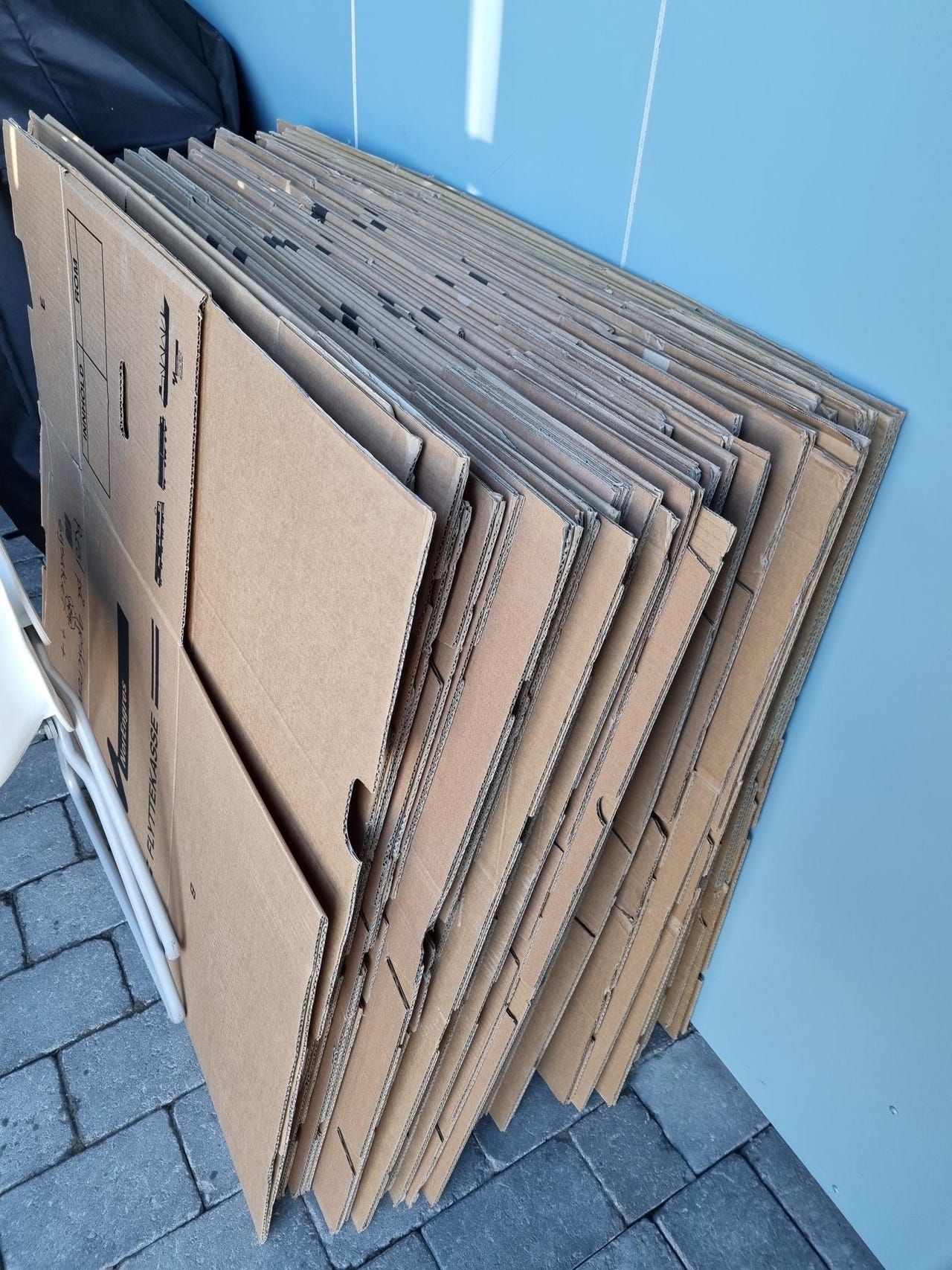 Flytteesker gis bort! | FINN torget