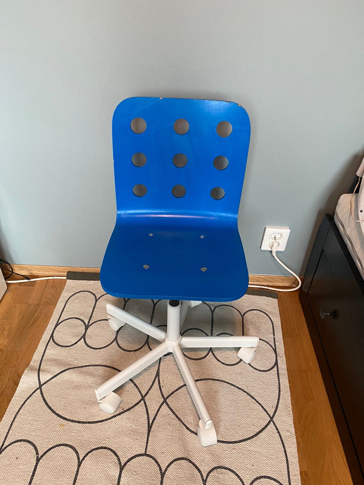 Stol til barnerom | FINN torget