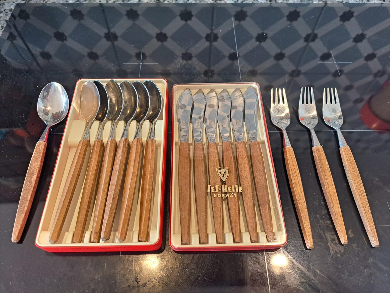 Helle bestikk retro | FINN torget