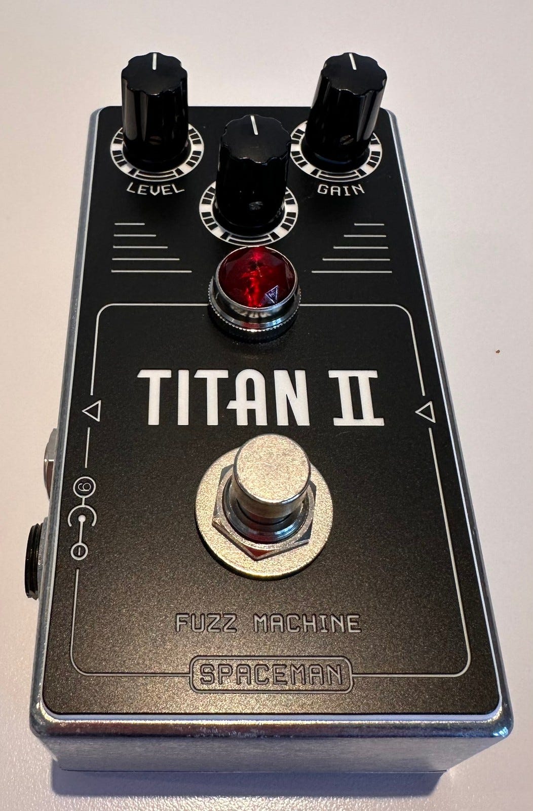 Spaceman Titan II Fuzz | FINN torget