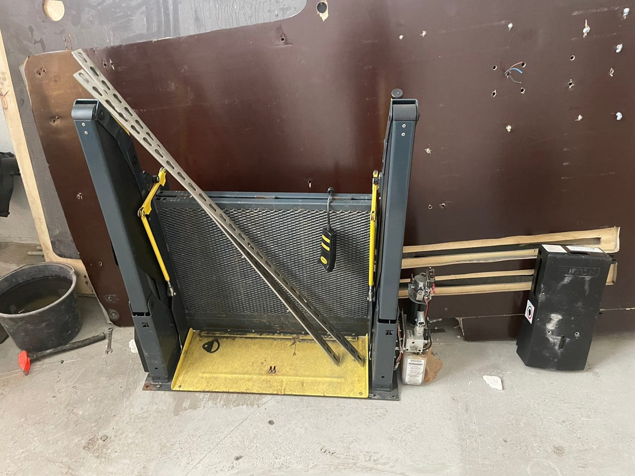 RESERVERT TIL SØNDAG Handikap Heis VW T5 - T6 | FINN torget