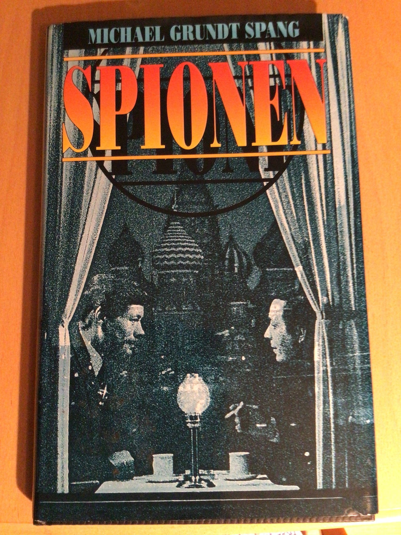 Spionen. Spionroman av Michael Grundt Spang. | FINN torget