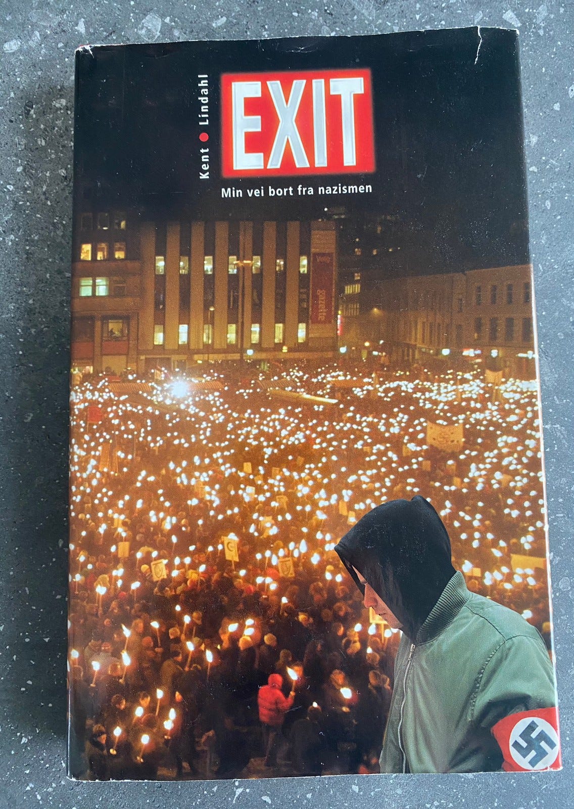 Exit - Min vei bort fra nazismen | FINN-torget