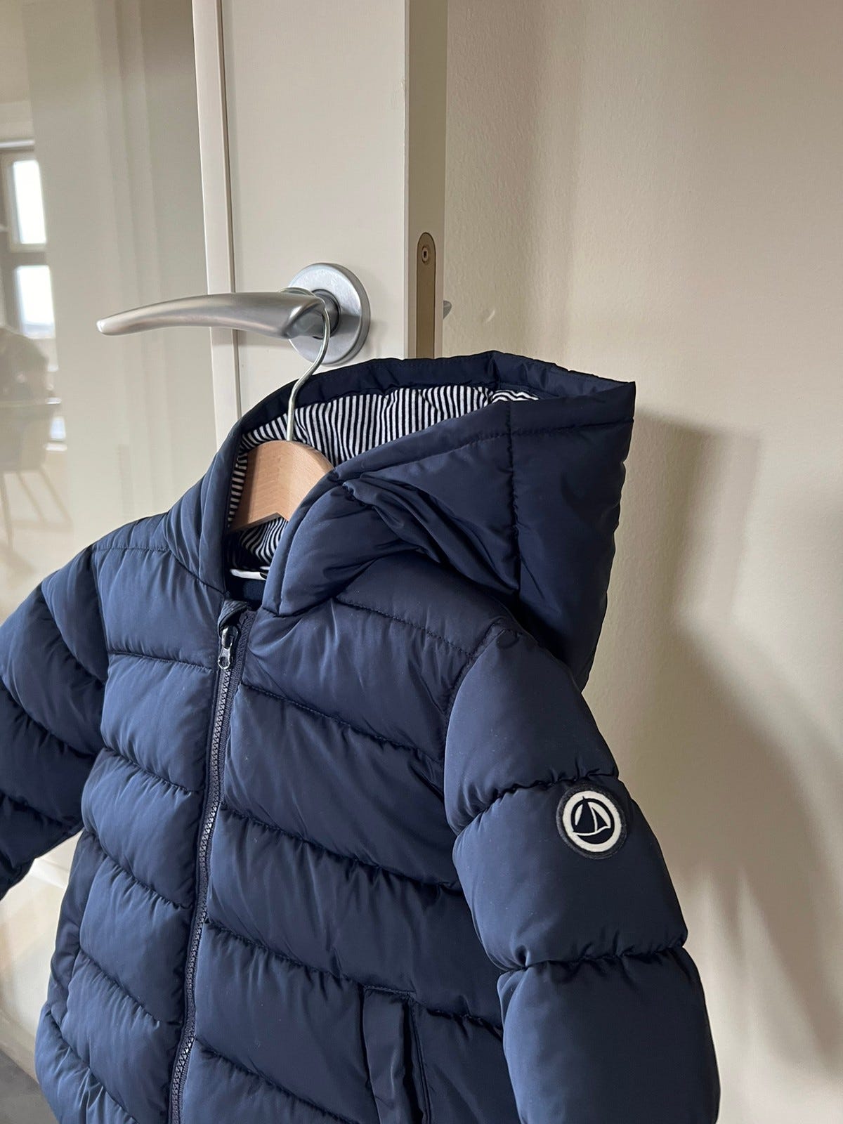 Nydelig jakke fra Petite Bateau strl 1 år | FINN torget