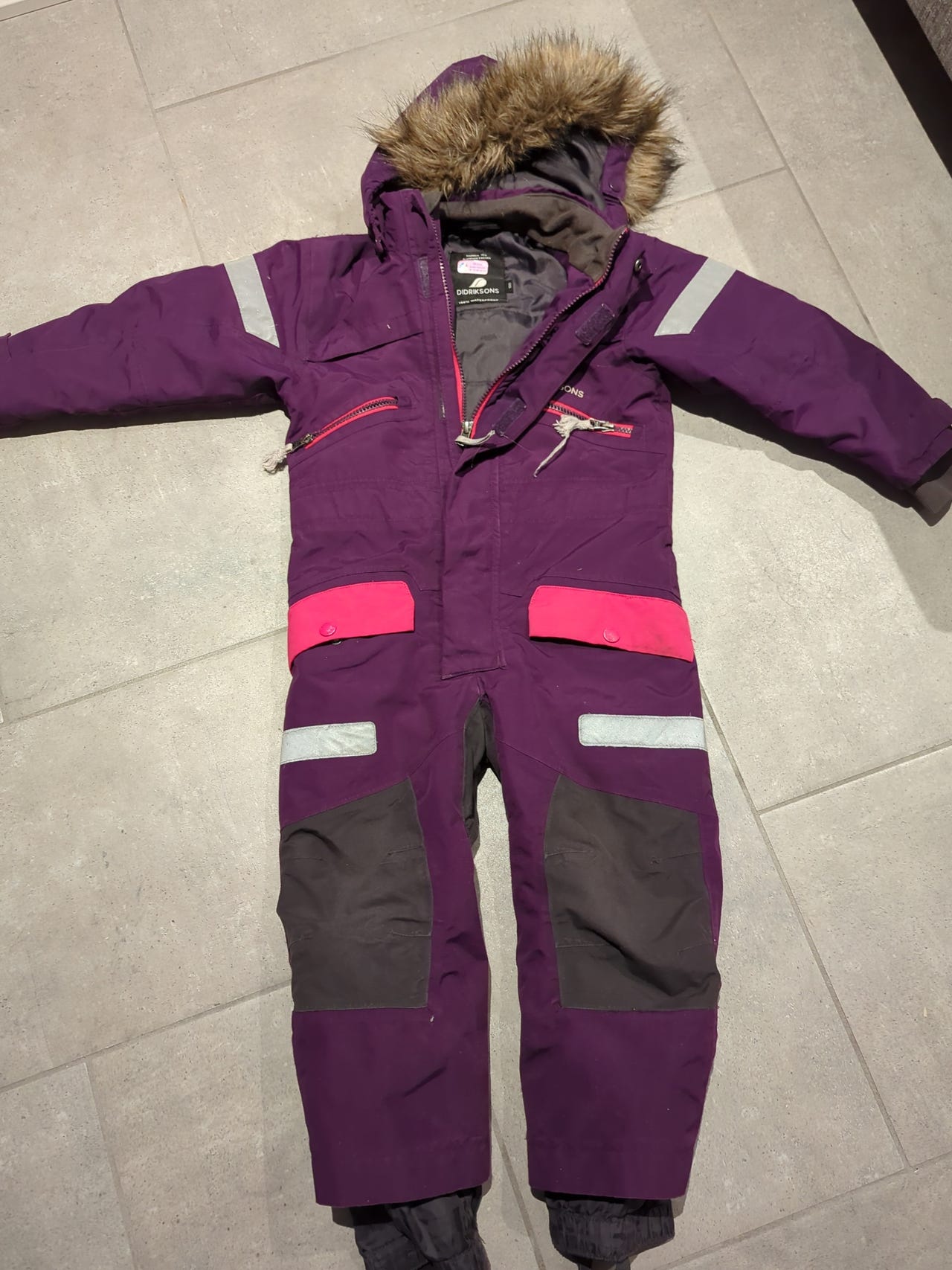 Didriksons Theron kids cover 2 str100 | FINN-torget