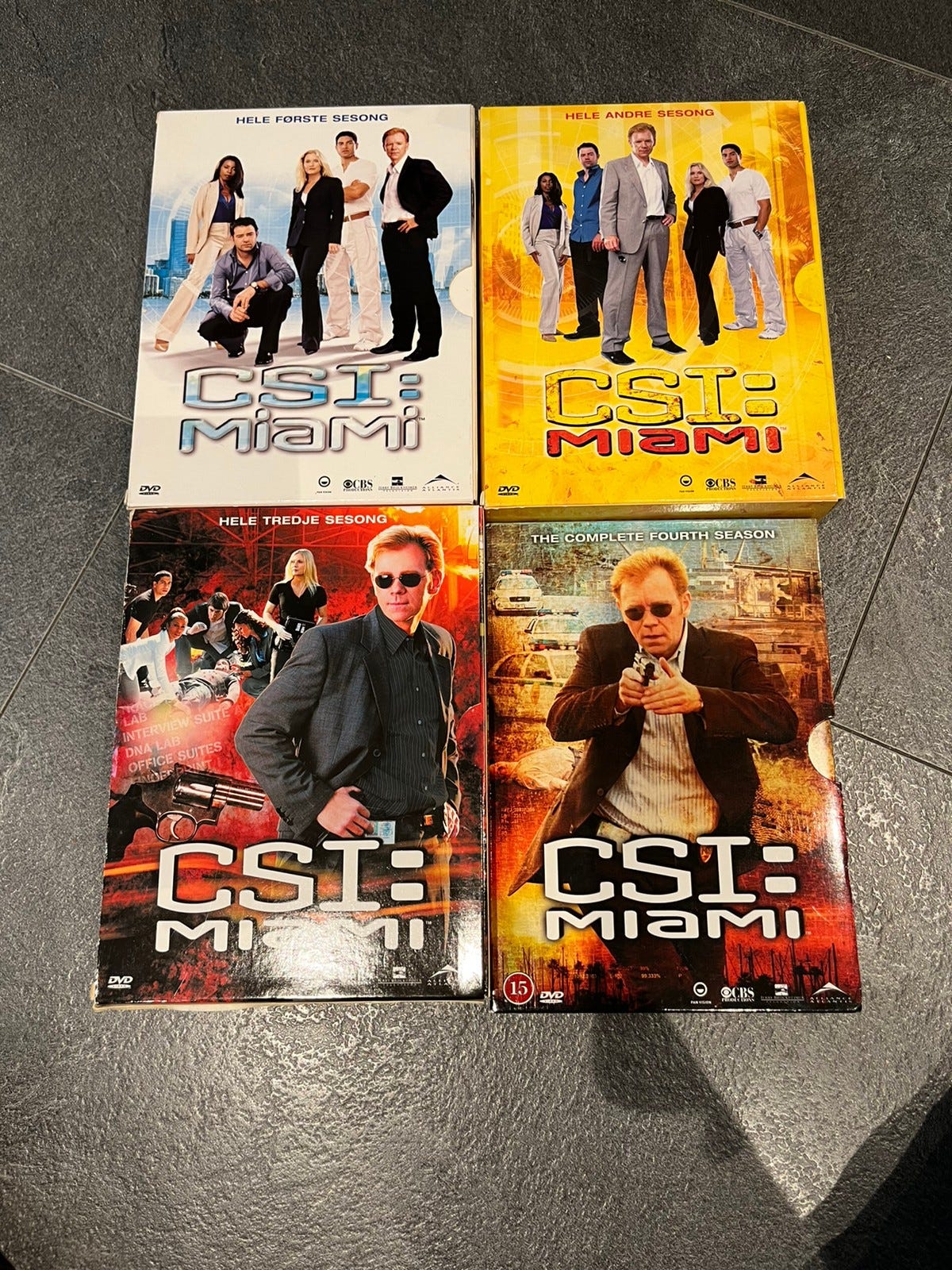 SERIE - CSI Miami (Sesong 1,2,3 og 4) | FINN-torget