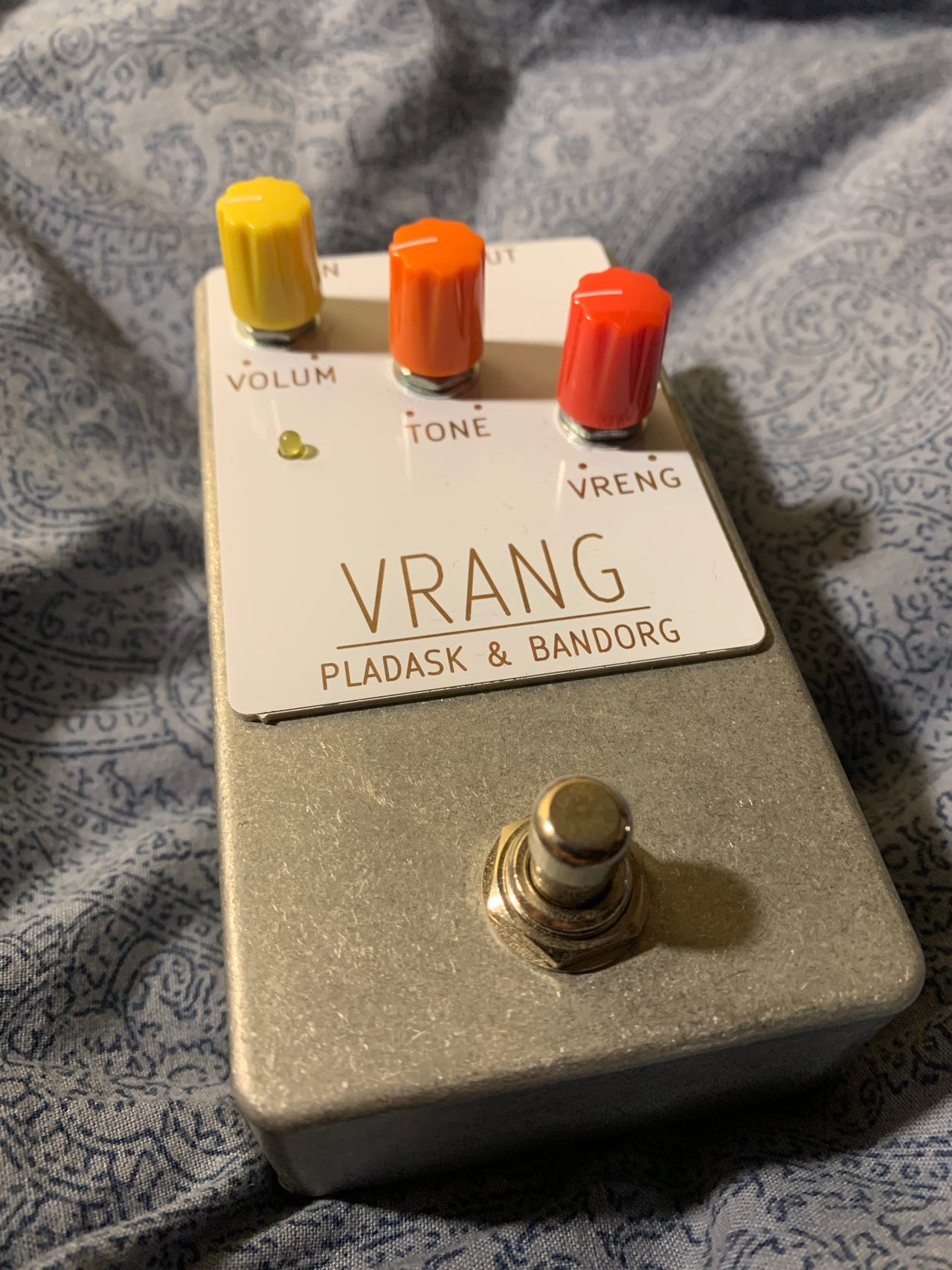 Custom Pladask Vrang Overdrive-Pedal | FINN torget