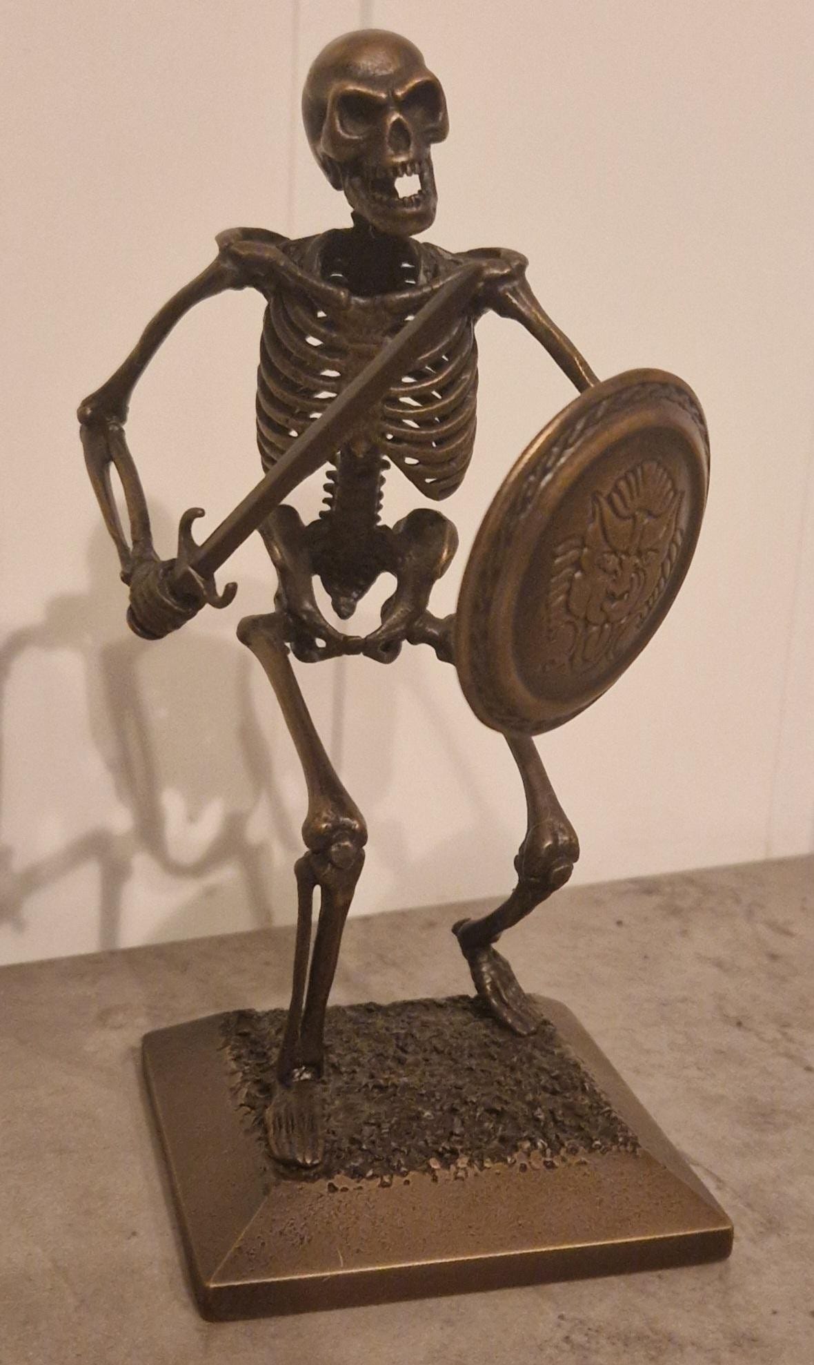 Unique Children of the Hydra Bronze Prototype Skeleton | FINN-torget