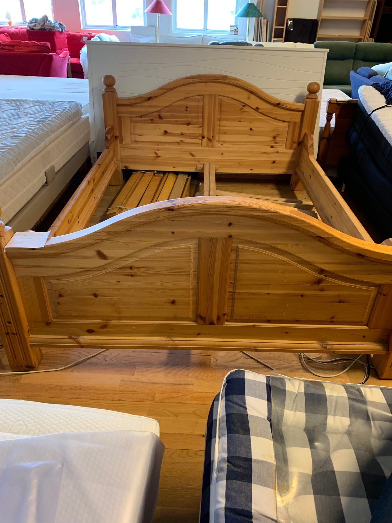 Furu seng 150x200 cm | FINN torget