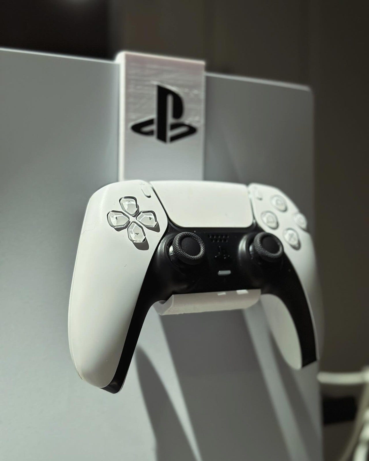 Ps5 holder til kontroller | FINN-torget