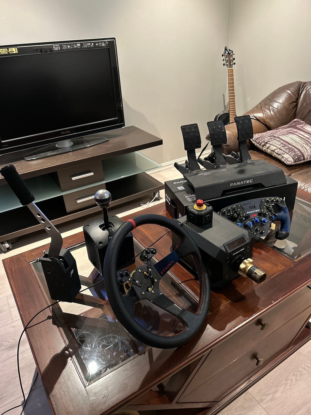 Fanatec utstyr (F1 ratt er eneste jeg har igjen) | FINN-torget