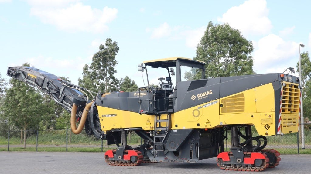 Til salgs: Bomag BM 2200/75 Kaldfres - 2016 - 771 Hk - Førerhustype ...