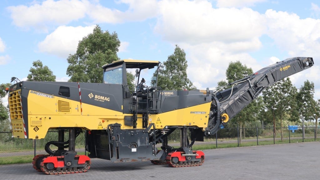 Til salgs: Bomag BM 2200/75 Kaldfres - 2016 - 771 Hk - Førerhustype ...