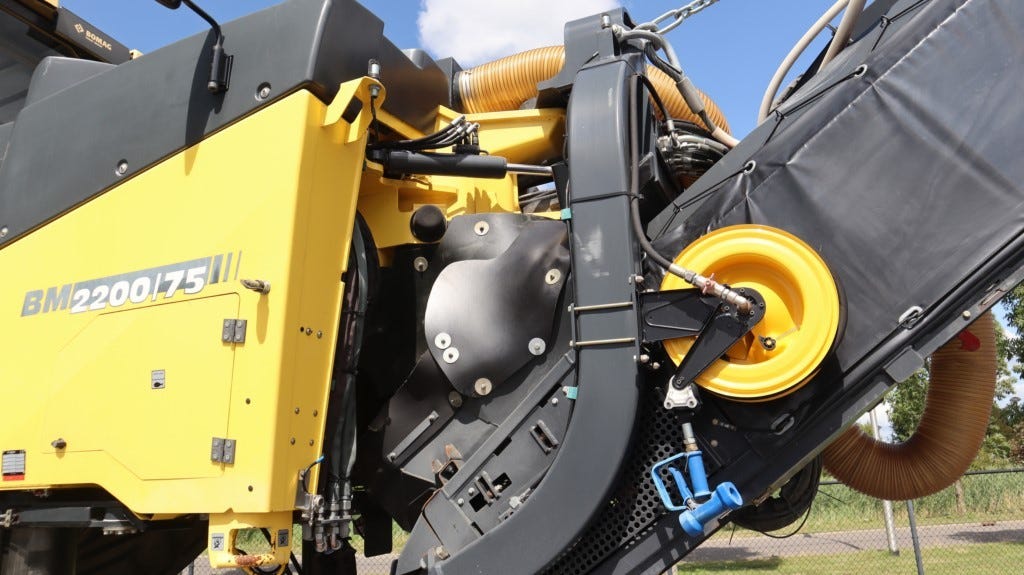 Til salgs: Bomag BM 2200/75 Kaldfres - 2016 - 771 Hk - Førerhustype ...