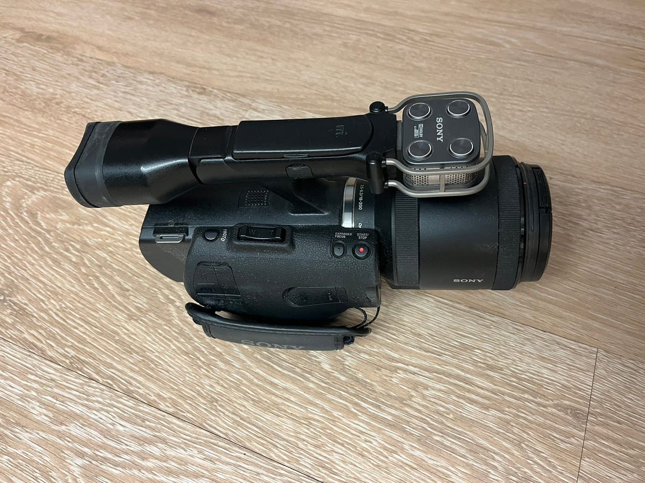 Kamera Sony NEX-VG30 | FINN-torget