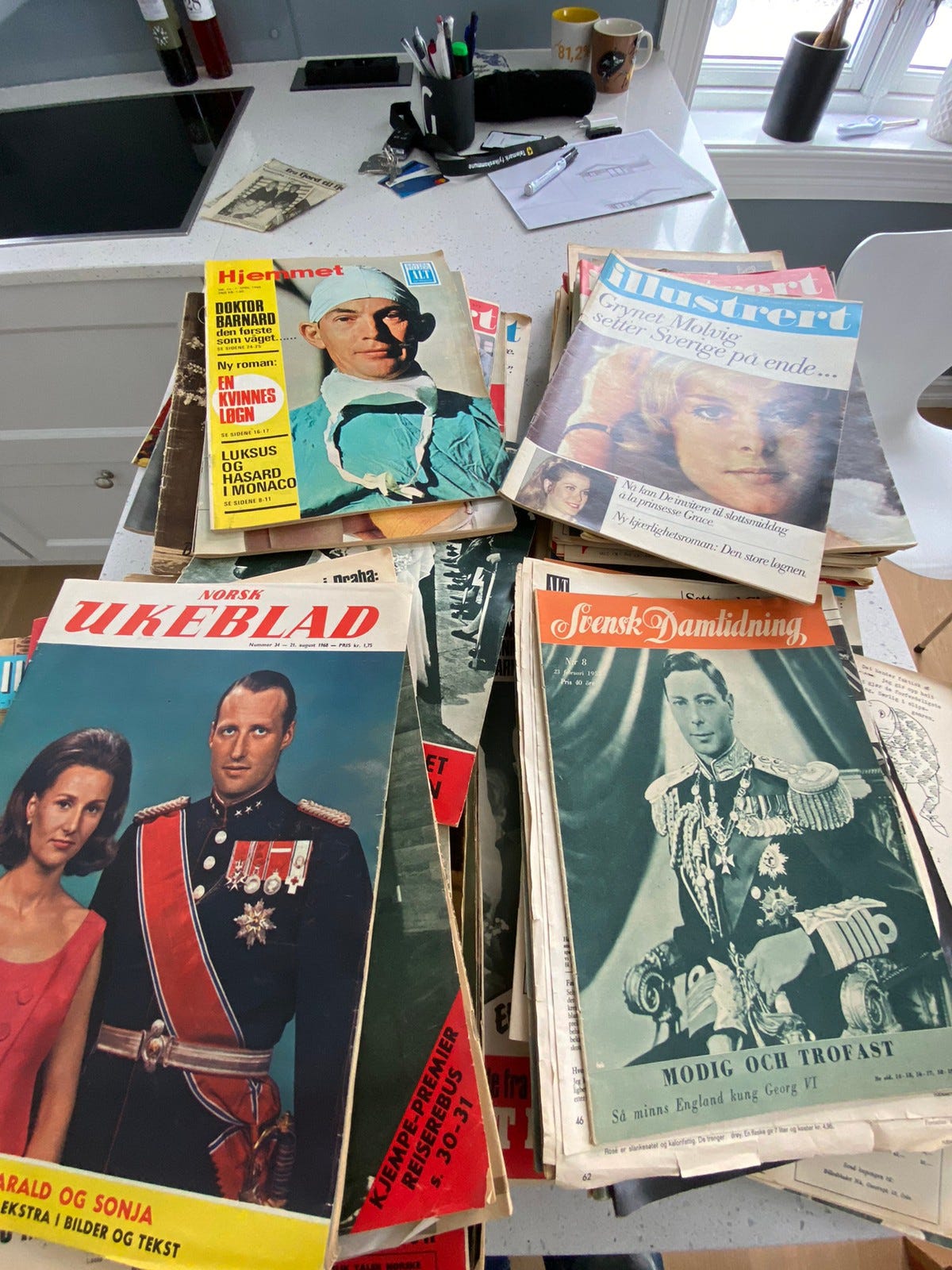 Gamle ukeblader | FINN-torget