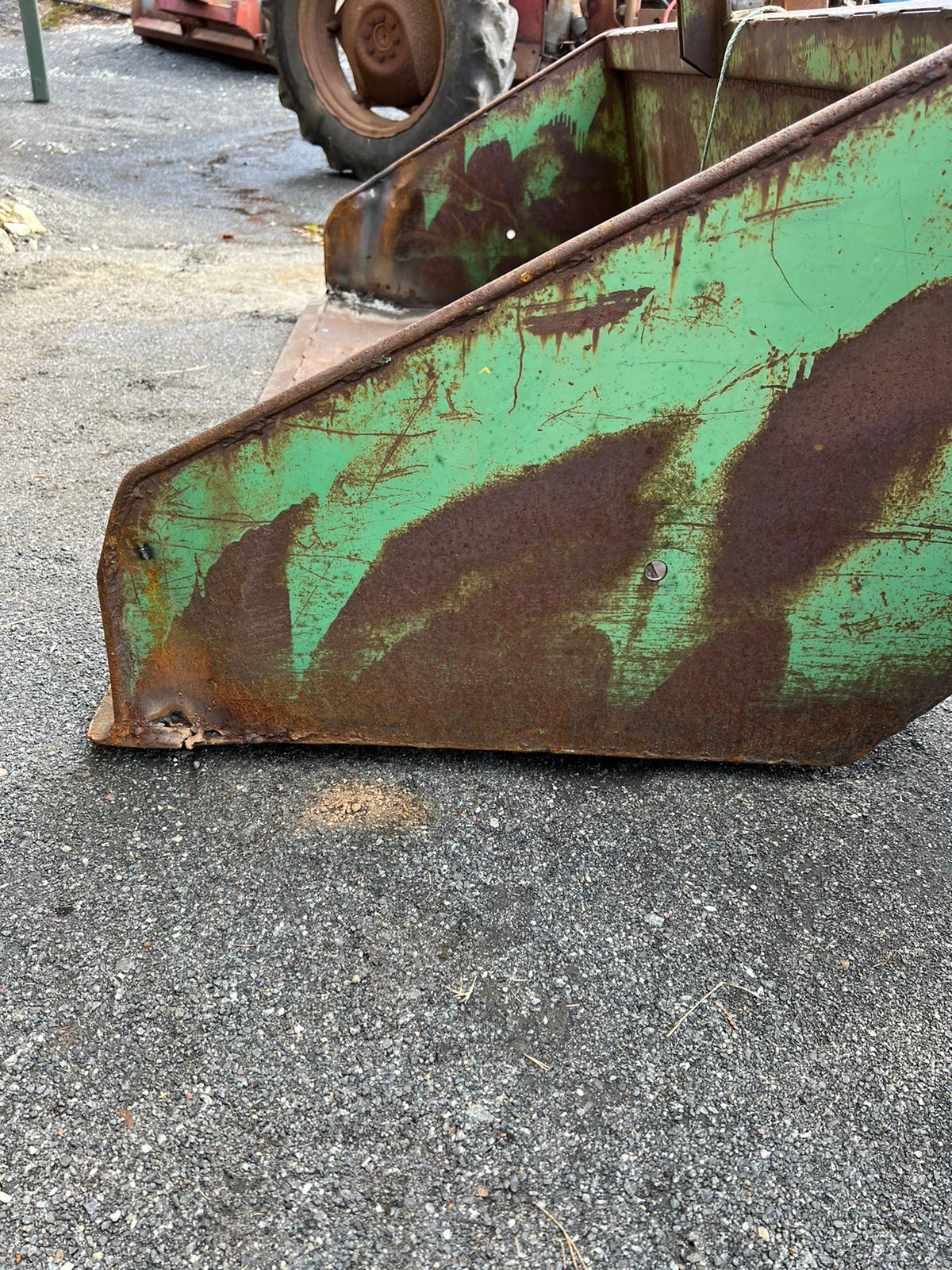 Bakskuffe med manuell tipp. Bredde 175 cm | FINN torget