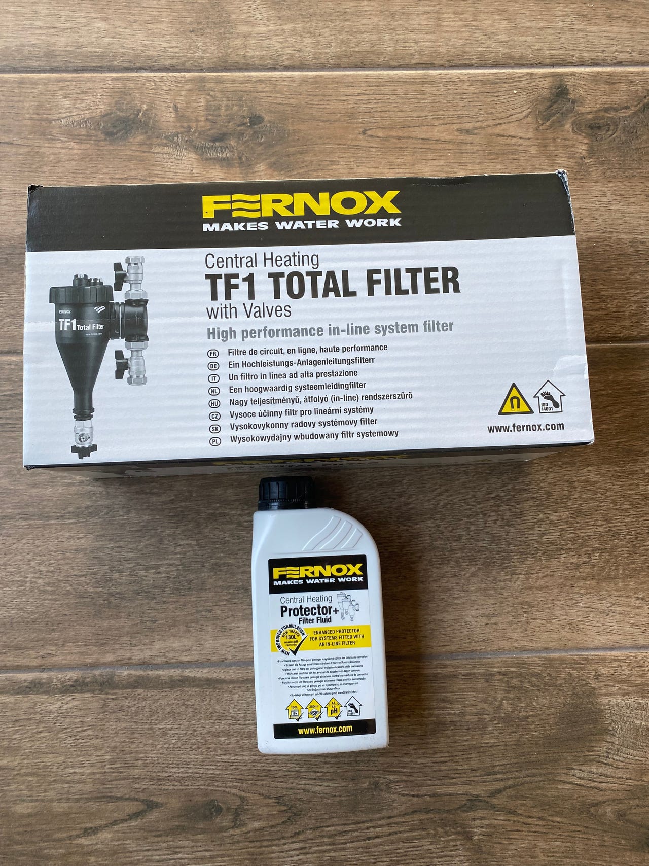 Fernox TF1 Magnetit filter kit 28mm | FINN-torget