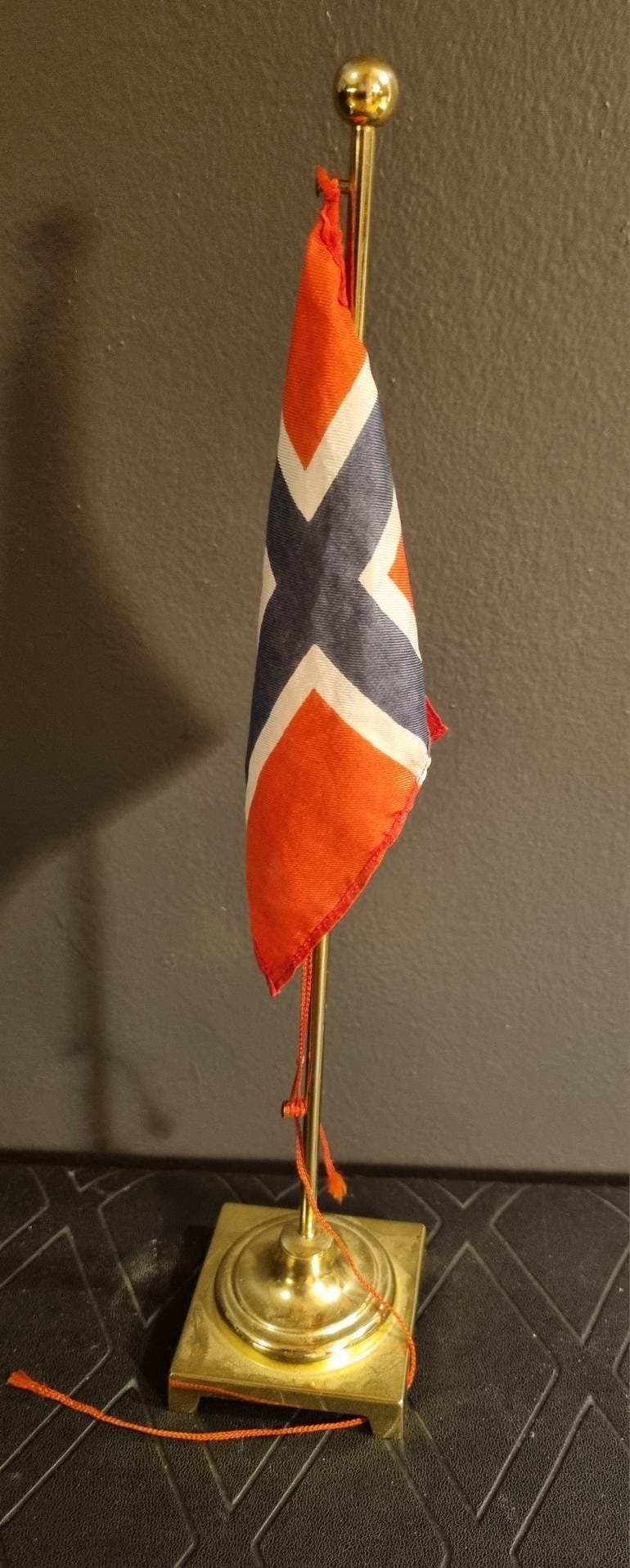 Retro flagg stang selges | FINN-torget