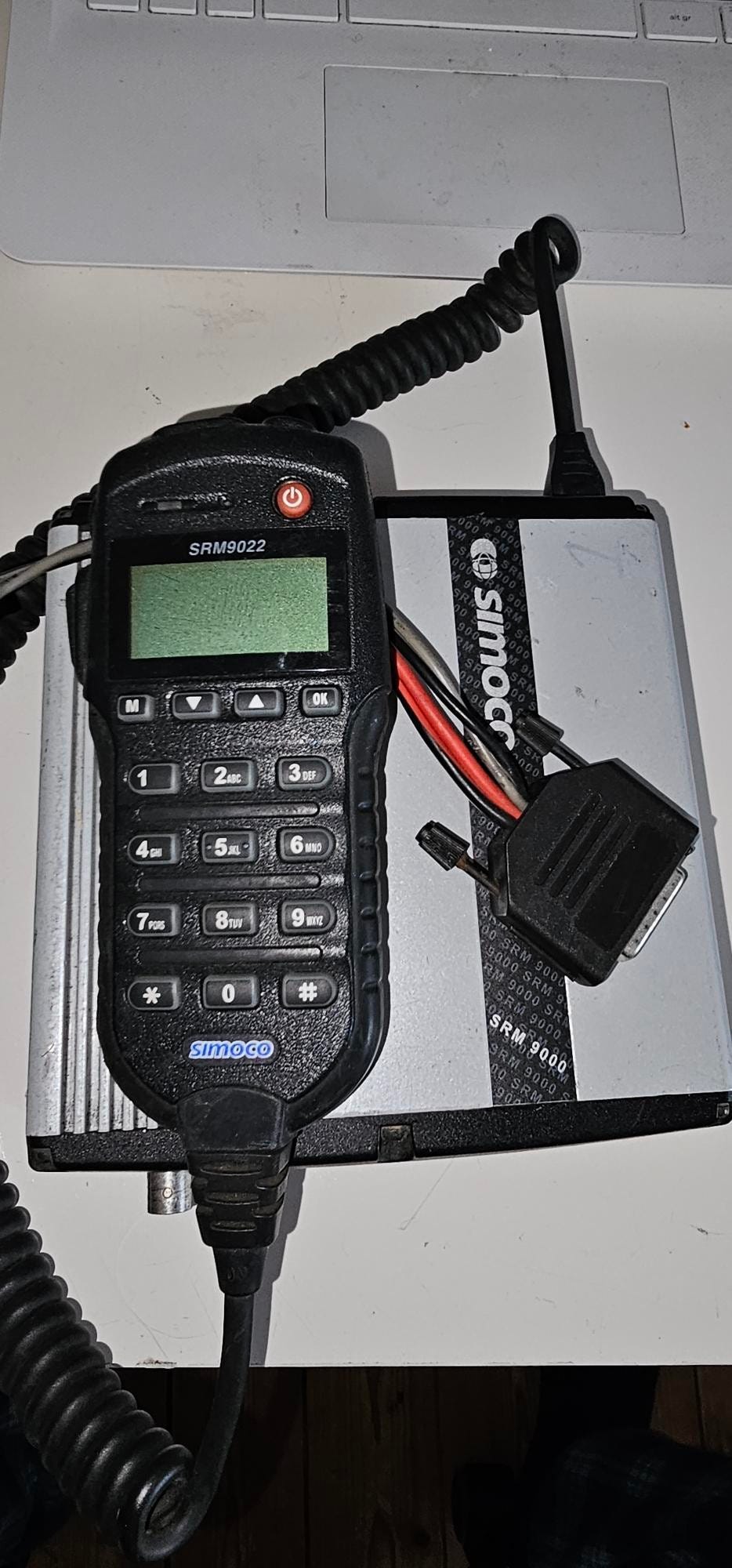 Simoco srm9000 UHF | FINN torget