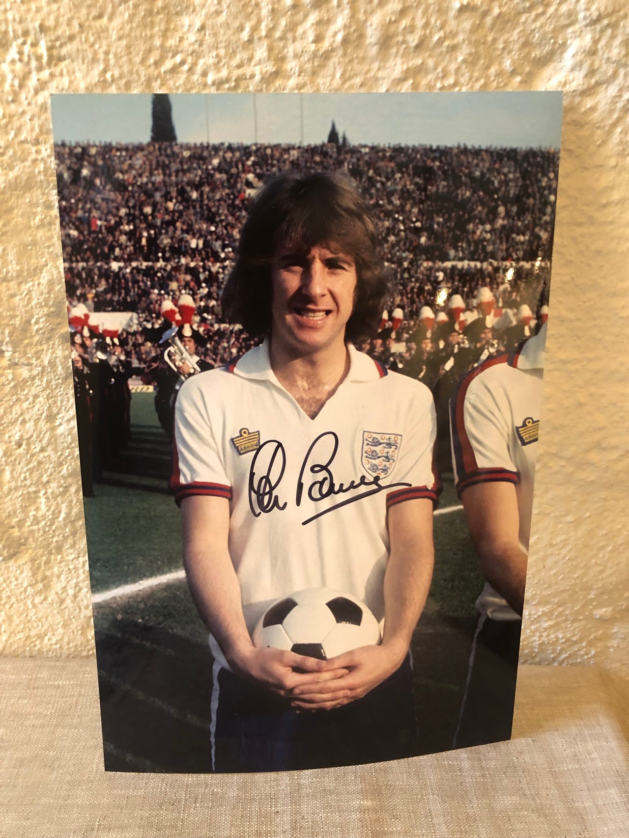 England / Queens Park Rangers - signert Stan Bowles A4 fotografi med ...