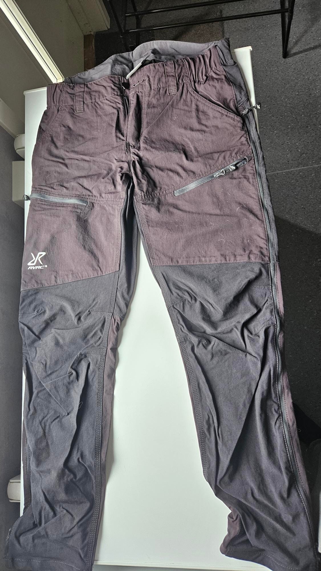 Revolutionrace hyper pro pants str 42 | FINN torget