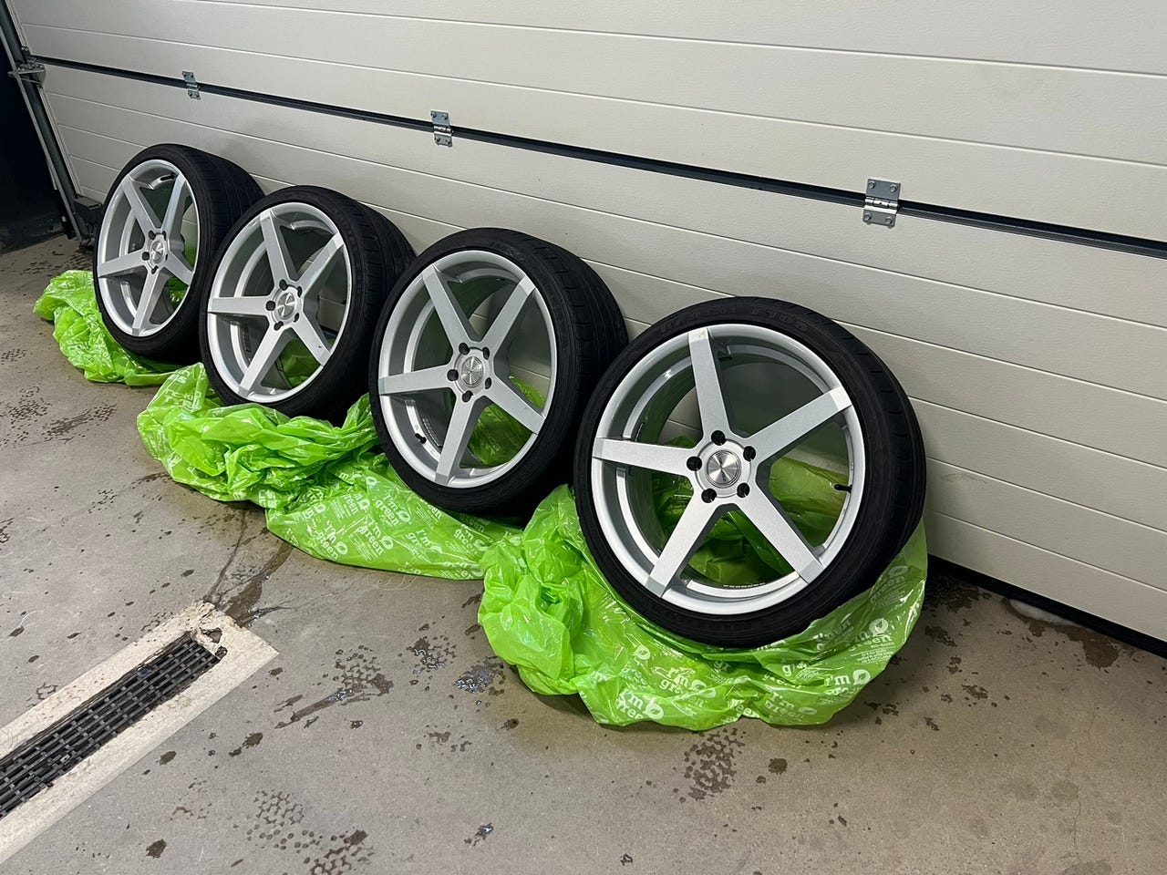 5x120 Zennen zp6 felgsett til BMW - billig felgpakke | FINN torget