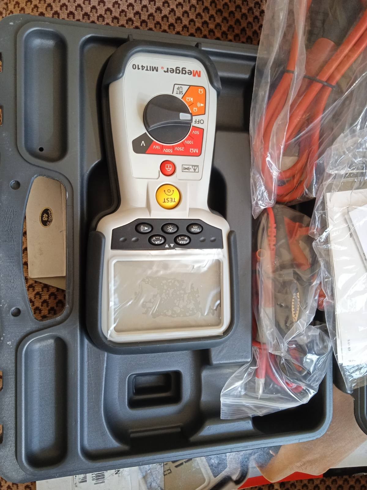 Megger MIT410EN ISOLASJONSTESTERE | FINN-torget