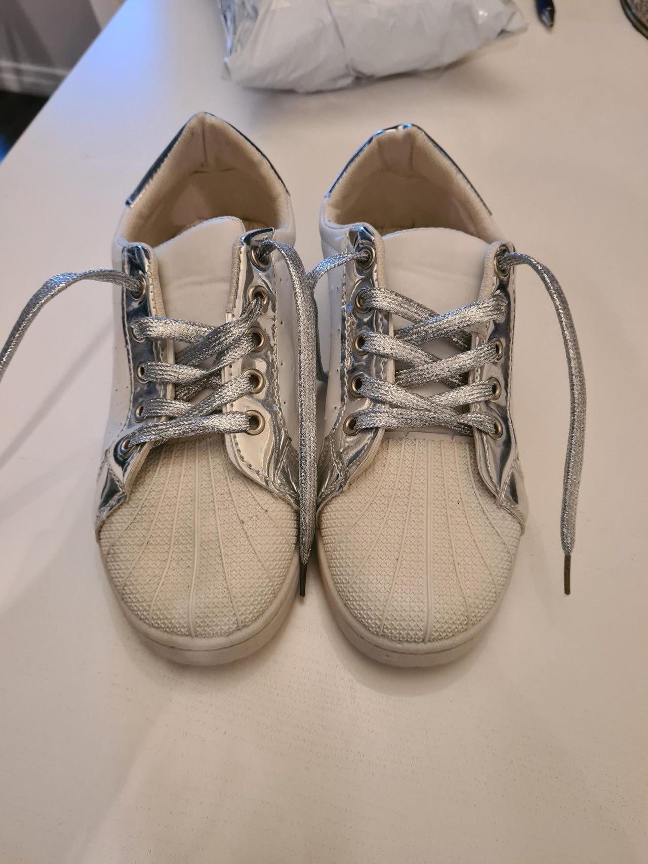 Ubrukte sko av ukjent merke.. | FINN-torget