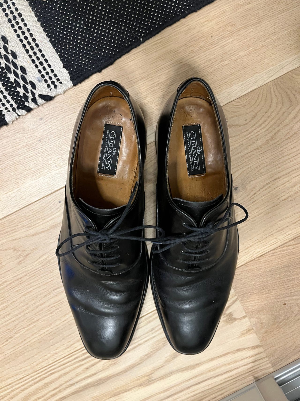 Joseph Cheaney håndsydde dressko - NY PRIS | FINN torget