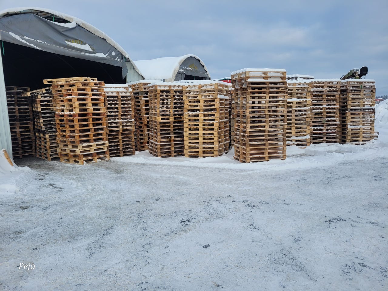 Paller med hydromål, hydropaller | FINN-torget