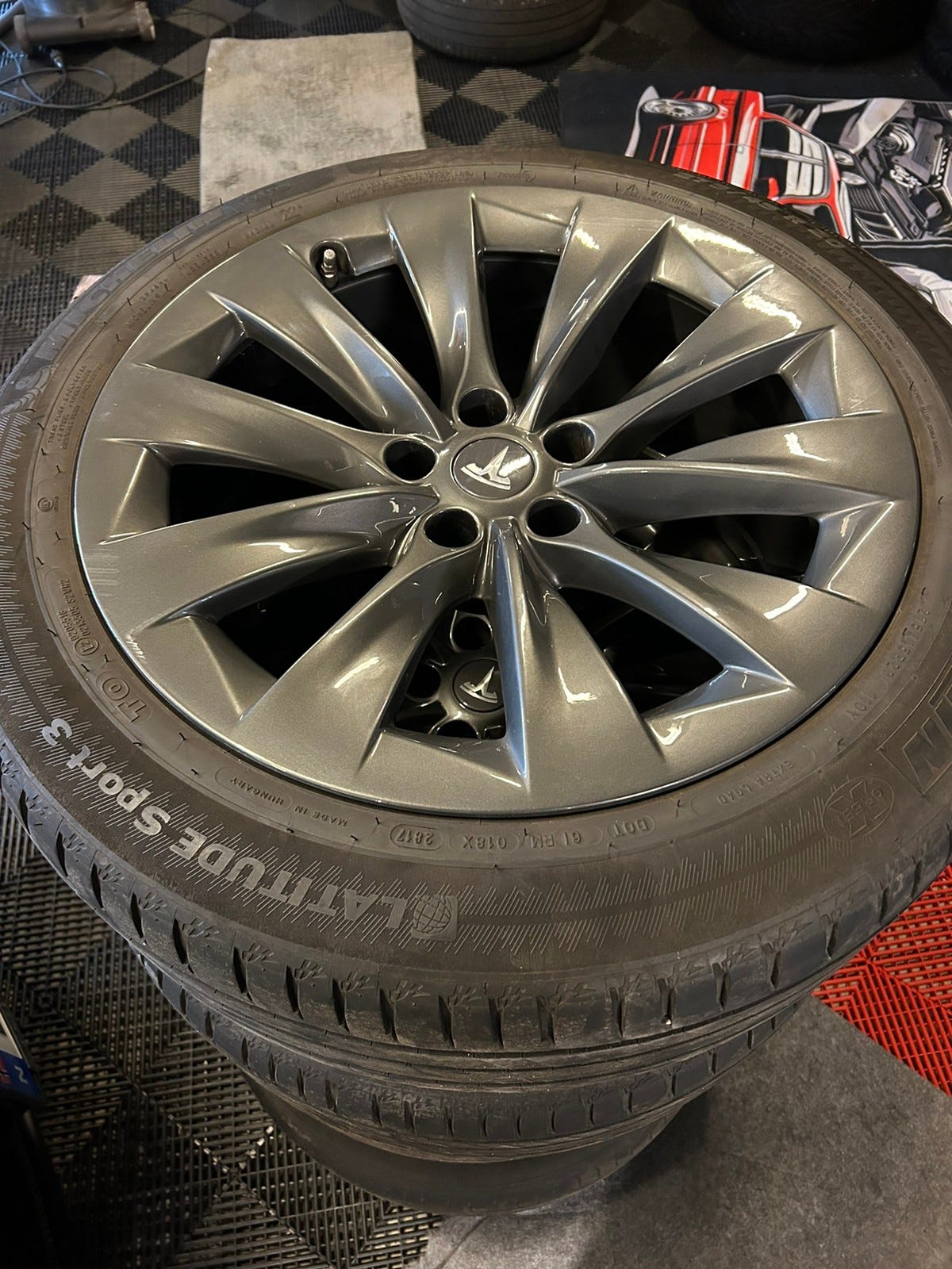 20" hjul Tesla Model X | FINN-torget