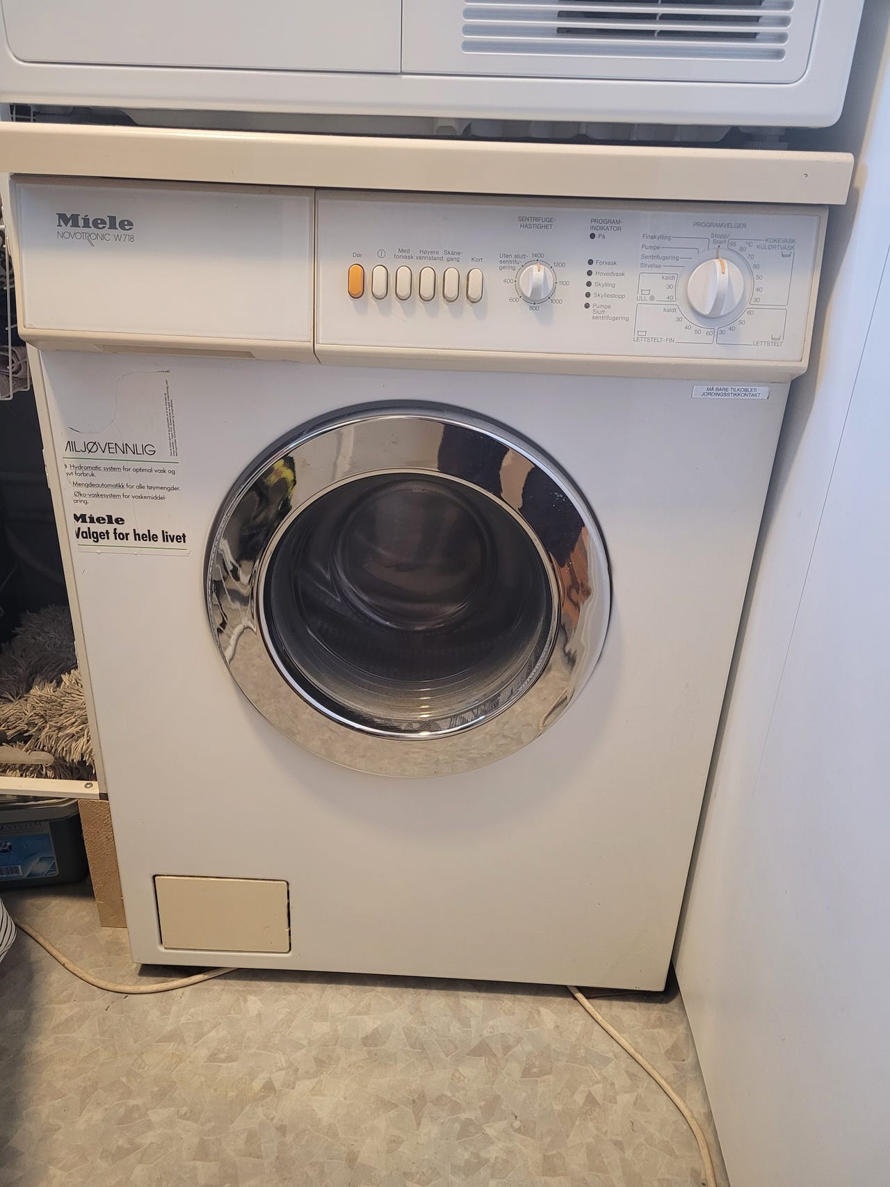 Miele Novatronic W718 | FINN torget