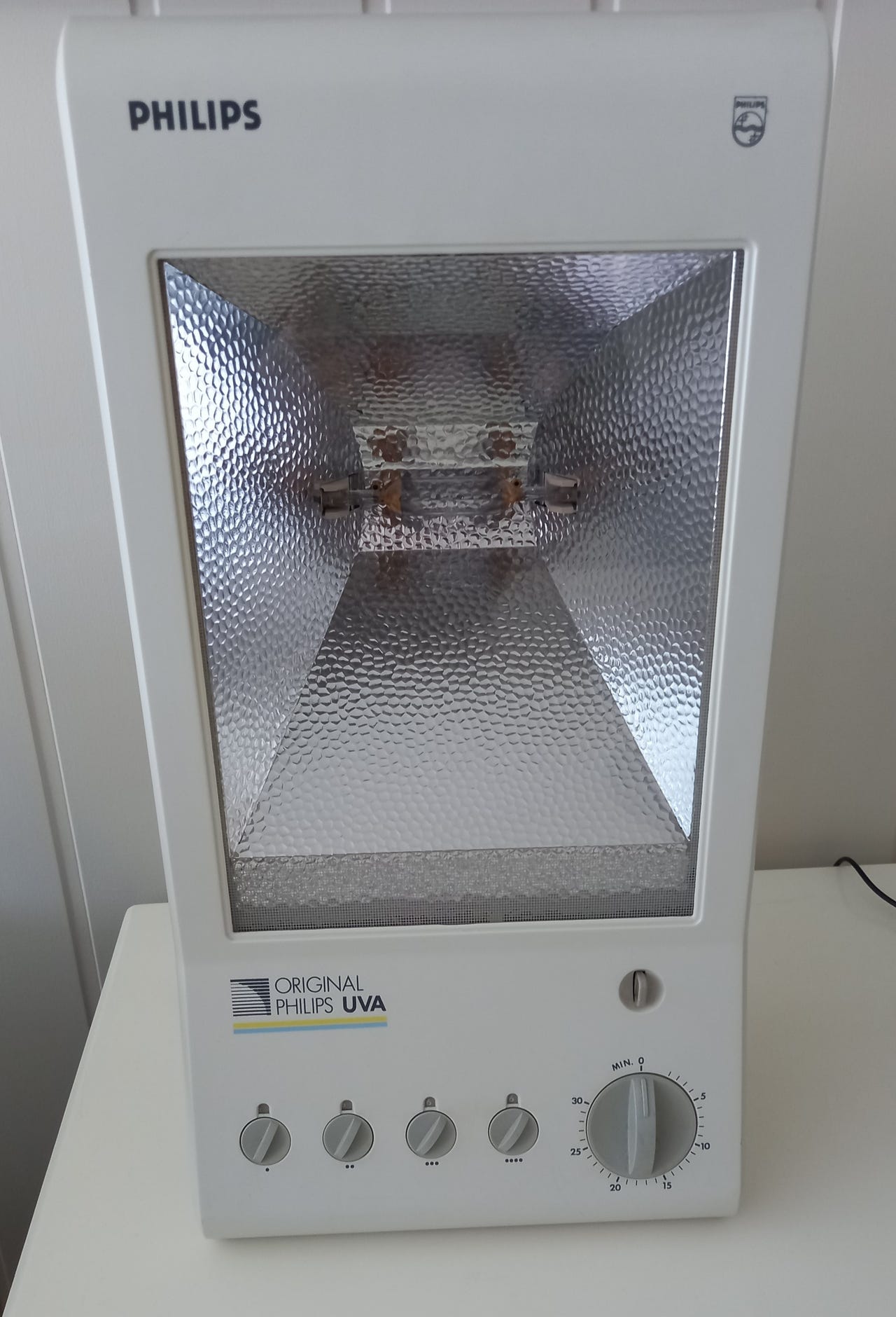 Philips UVA solarium (ansikt) selges rimelig | FINN-torget