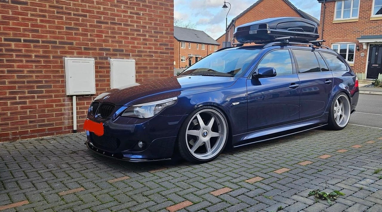 BMW E61 Deler: The Pinnacle of Luxury Sedan Engineering