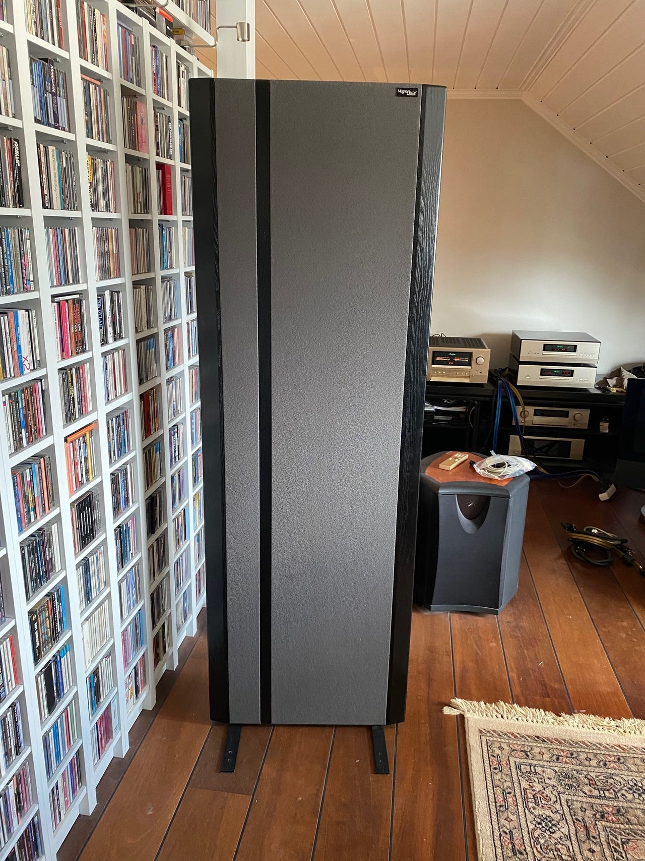 Magnepan Magneplanar MG3.5R høyttalere | FINN-torget