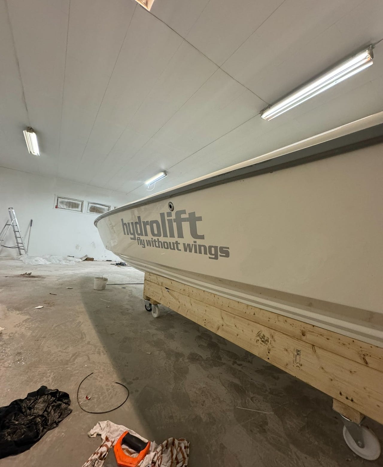 Til salgs: Hydrolift T-20 - 2000 | FINN.no