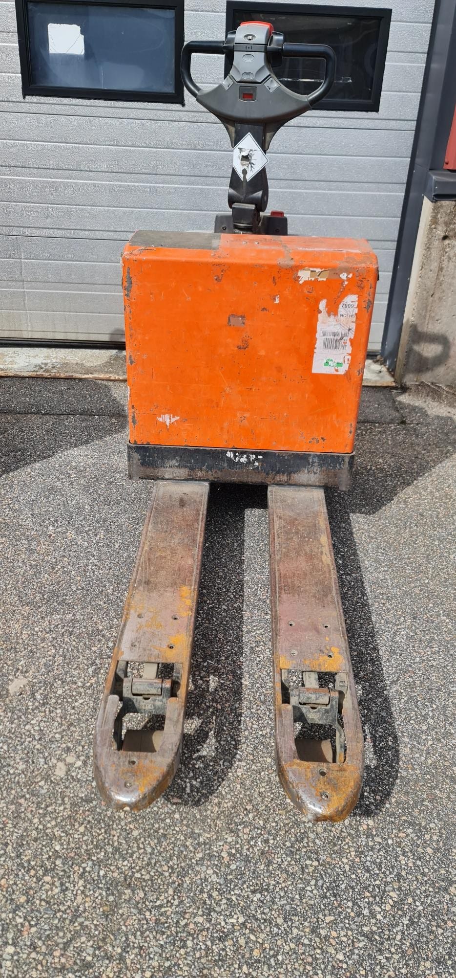 BT LPE 200/8 Snile / Elektrisk jekketralle , palleløfter | FINN-torget