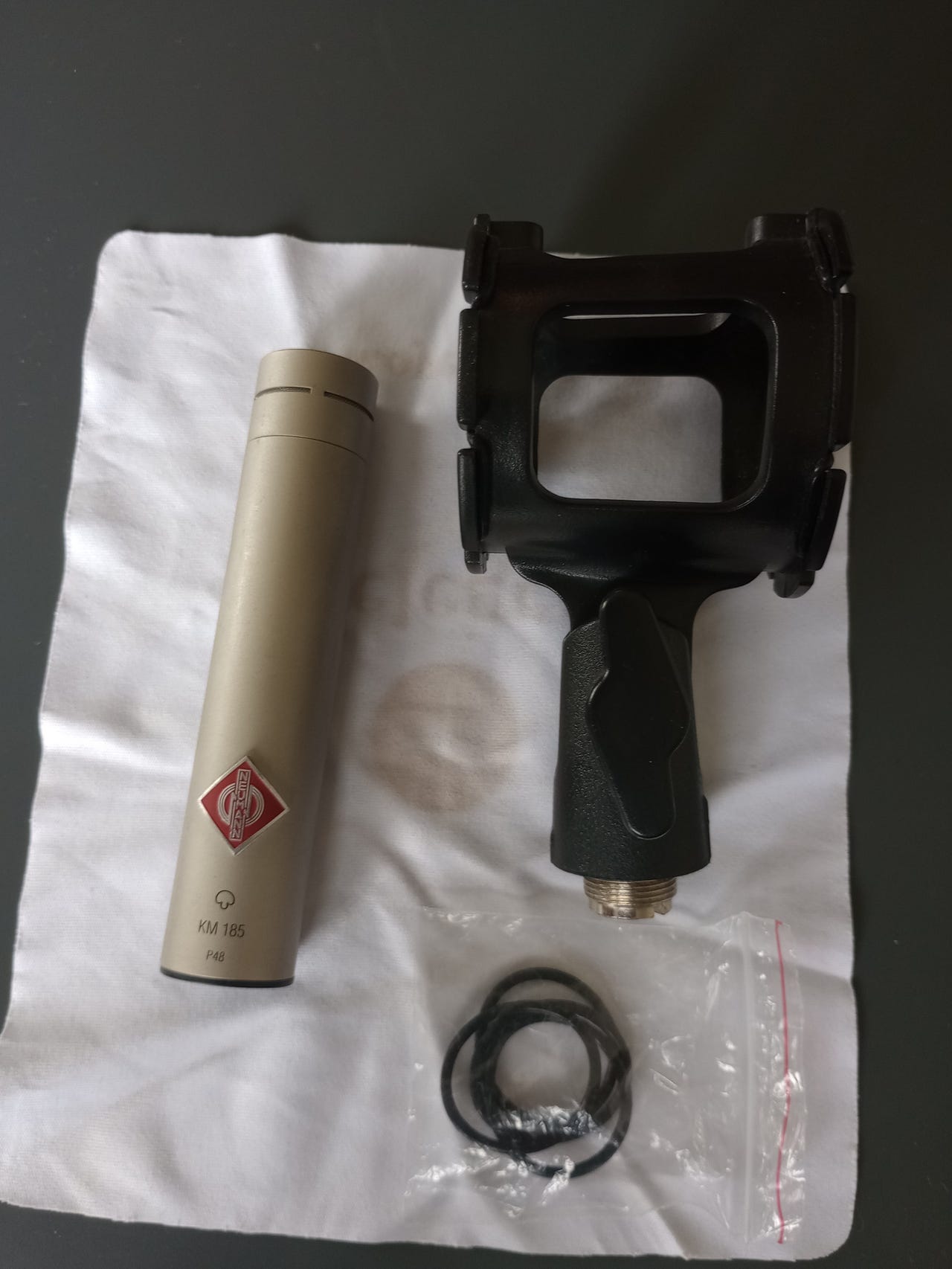 Neumann KM 185 P48 | FINN-torget