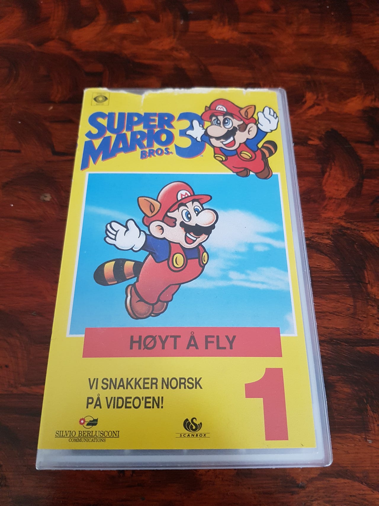 Super Mario 3 Høyt å fly vhs | FINN-torget