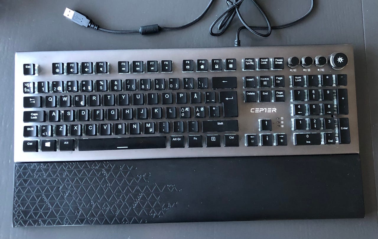 CEPTER ROGUE RGB-GAMINGTASTATUR | FINN-torget