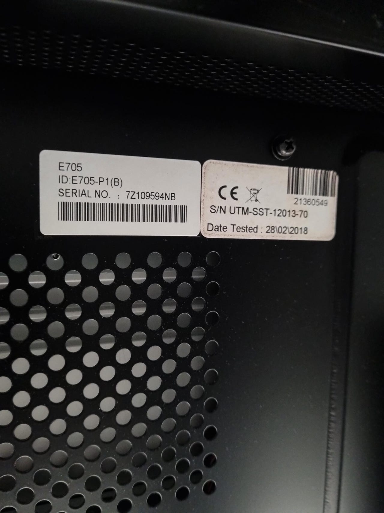 NEC Public Display / Signage, E705 LED Edge-lit, 70toms, Full-HD ...