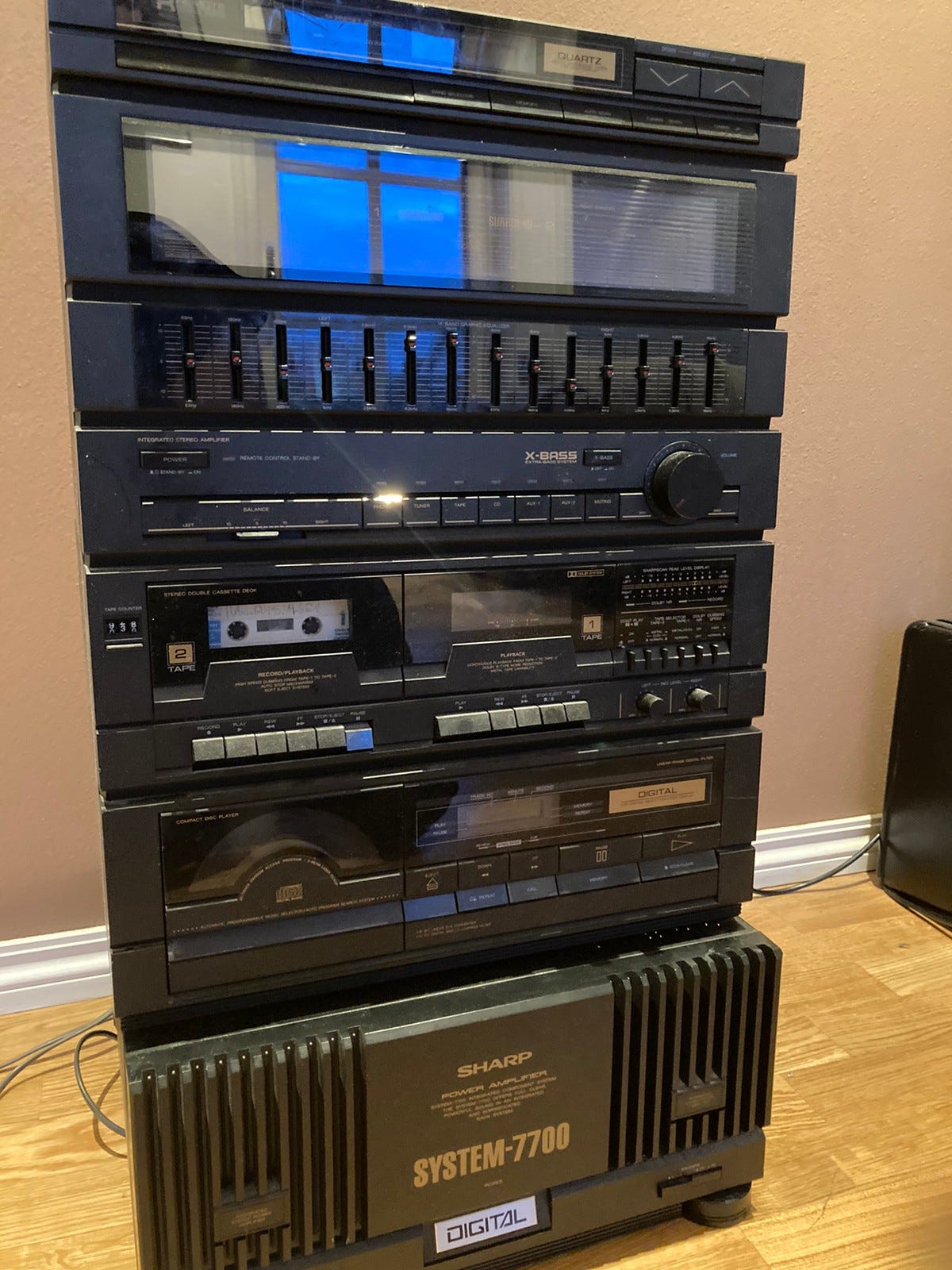 Sharp System-7700 | FINN torget