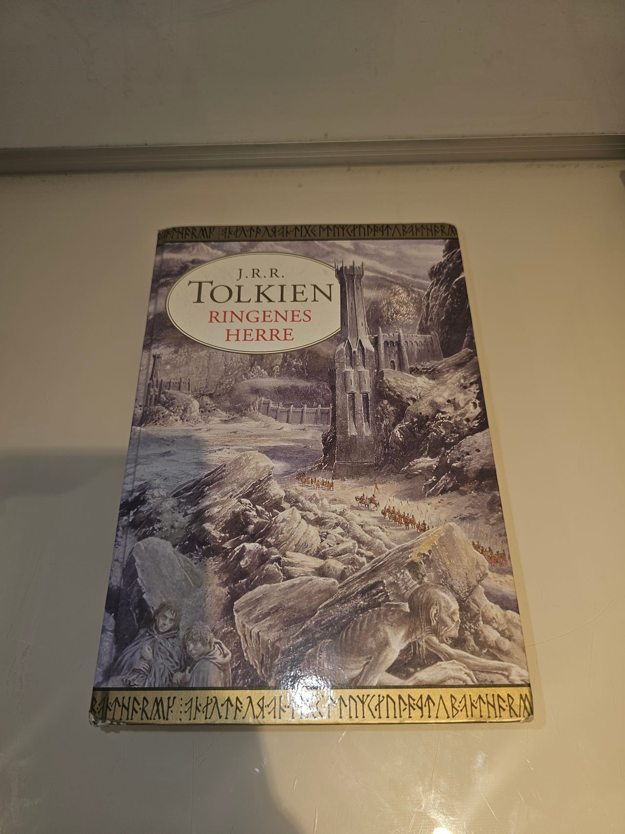 Ringenes Herre. J. R. R. Tolkien | FINN-torget