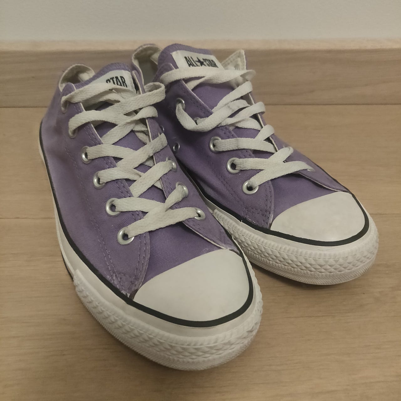 Lavendel Low Top Converse All Star - Str. 41 | FINN-torget